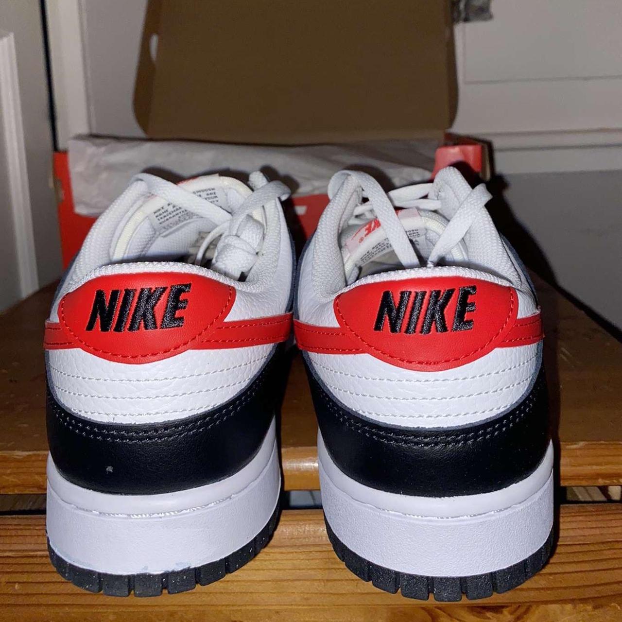 Nike Men's Red and Black Trainers | Depop