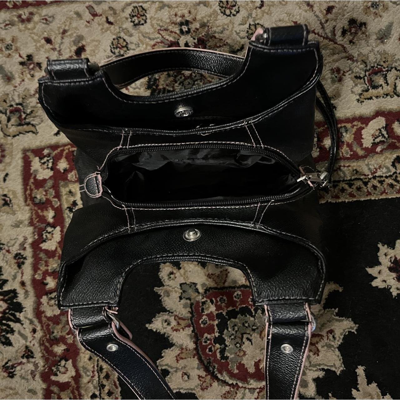 Vintage Mudd Purse - black and pink - super cute - Depop