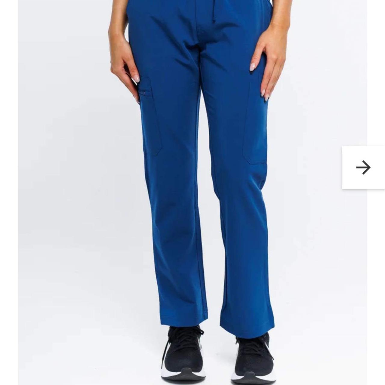 Airmed scrubs Great condition Small top Medium bottoms - Depop