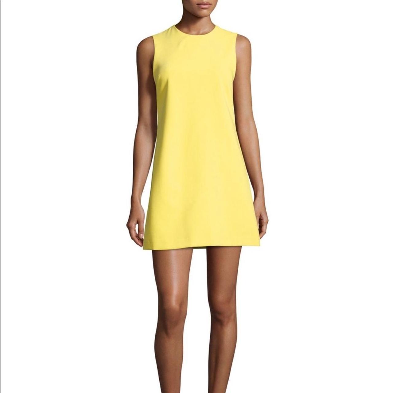 Alice + Olivia yellow shift dress worn ONCE! - Depop