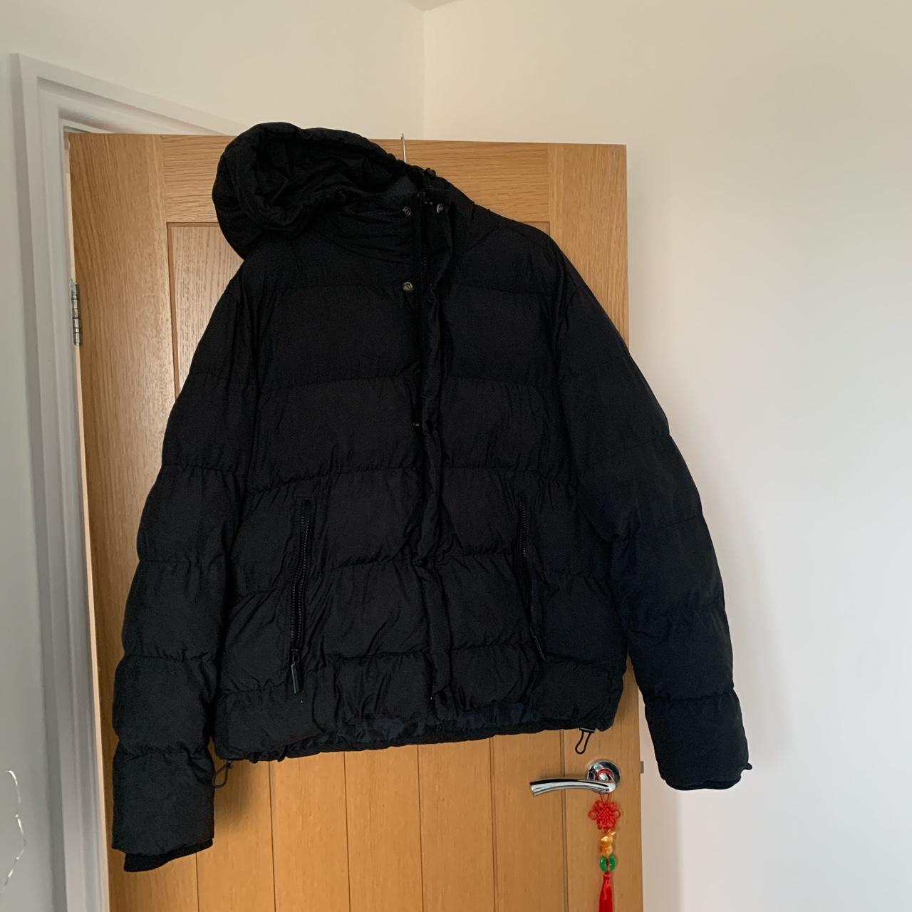 H&M Puffer Jacket Men’s Large Worn a bit Zipper is... - Depop