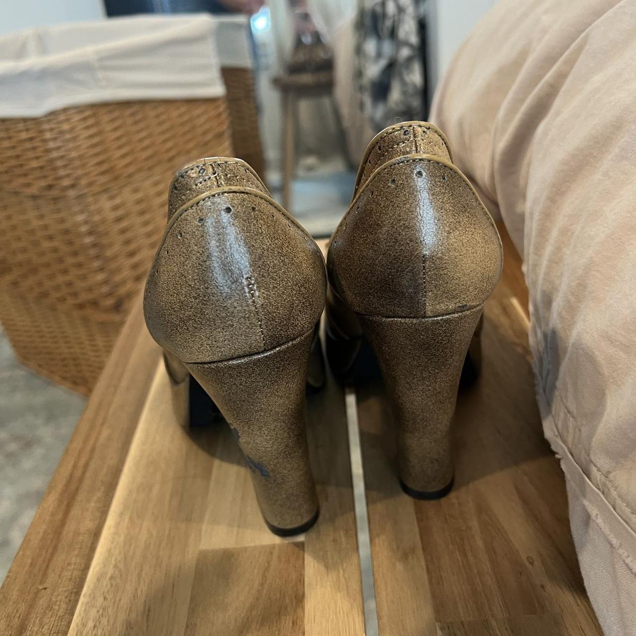 Chunky vintage bongo platform heels Y2k/90s Obsessed... - Depop