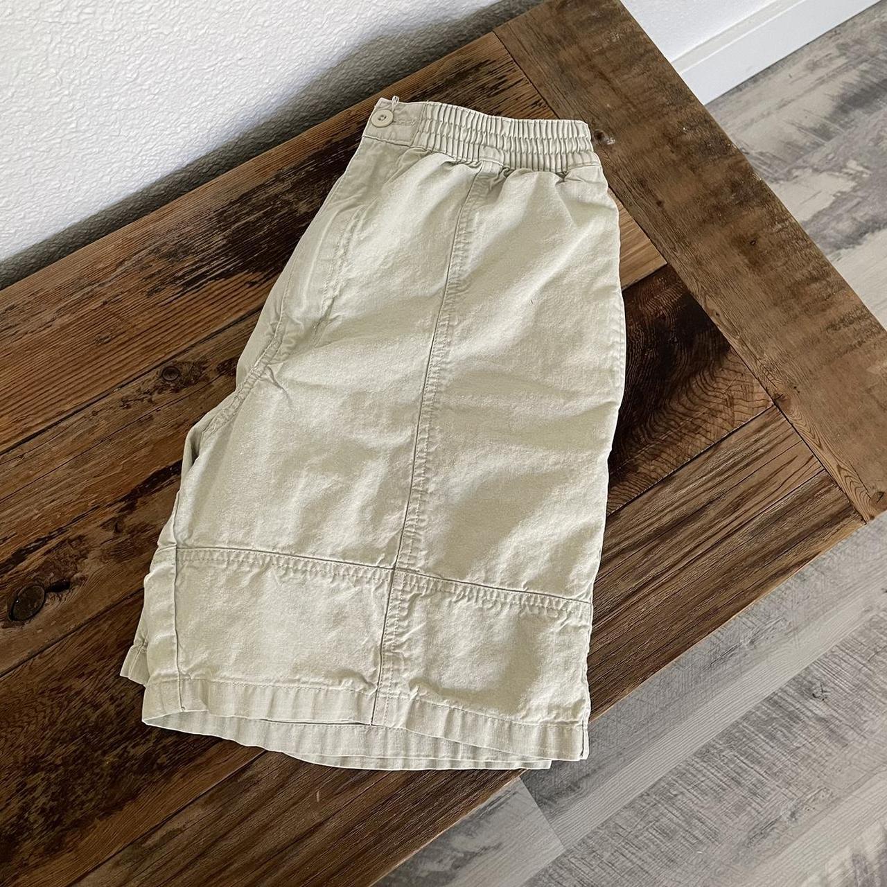 Women’s Regatta Cream Cargo Shorts, Size M Hit... - Depop