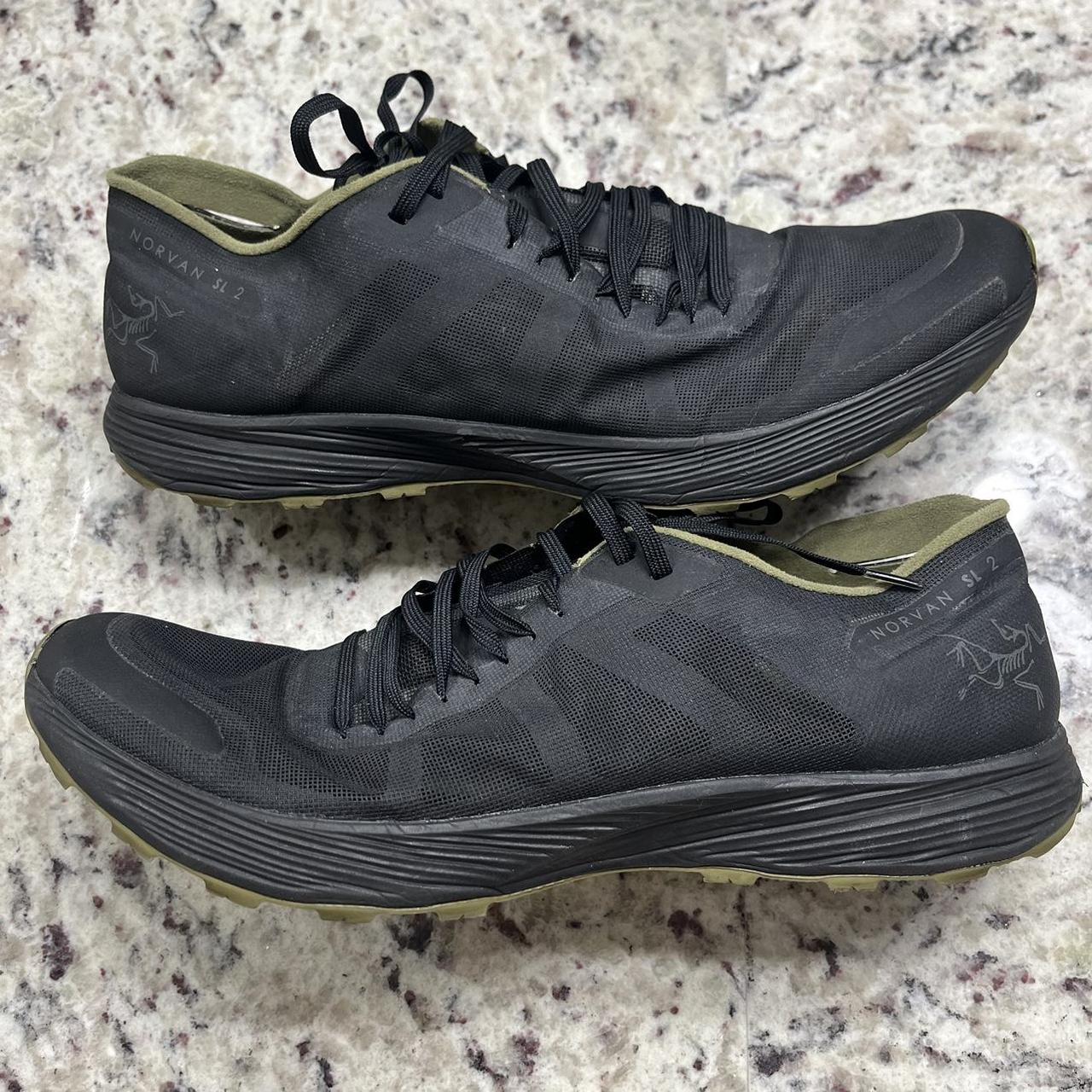 Arcteryx Norvan SL 2 Black & Olive Green Athletic... - Depop