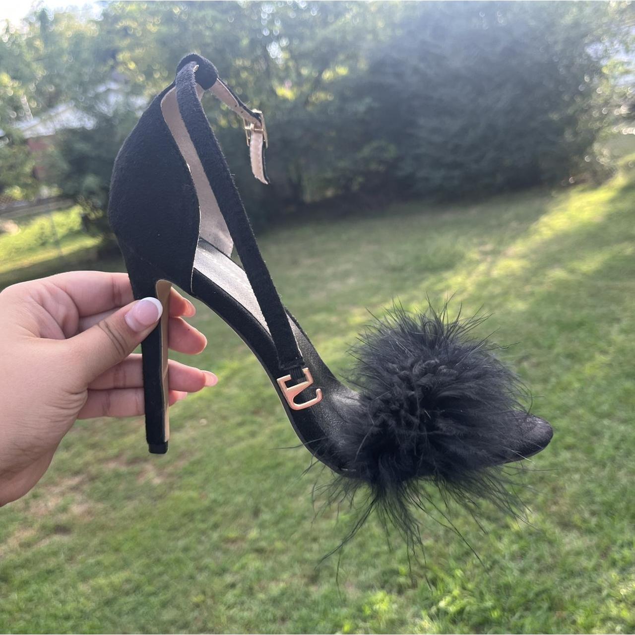Feather heels! About 3 inch heel Size Euro 40 u.s... - Depop
