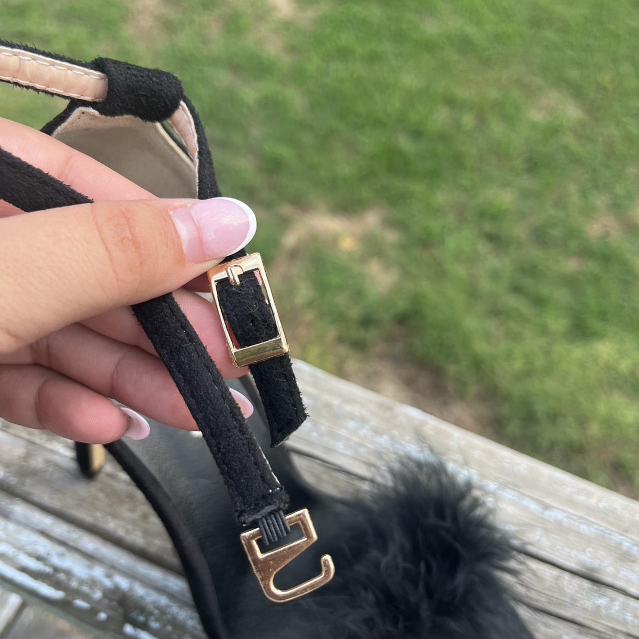 Feather heels! About 3 inch heel Size Euro 40 u.s... - Depop