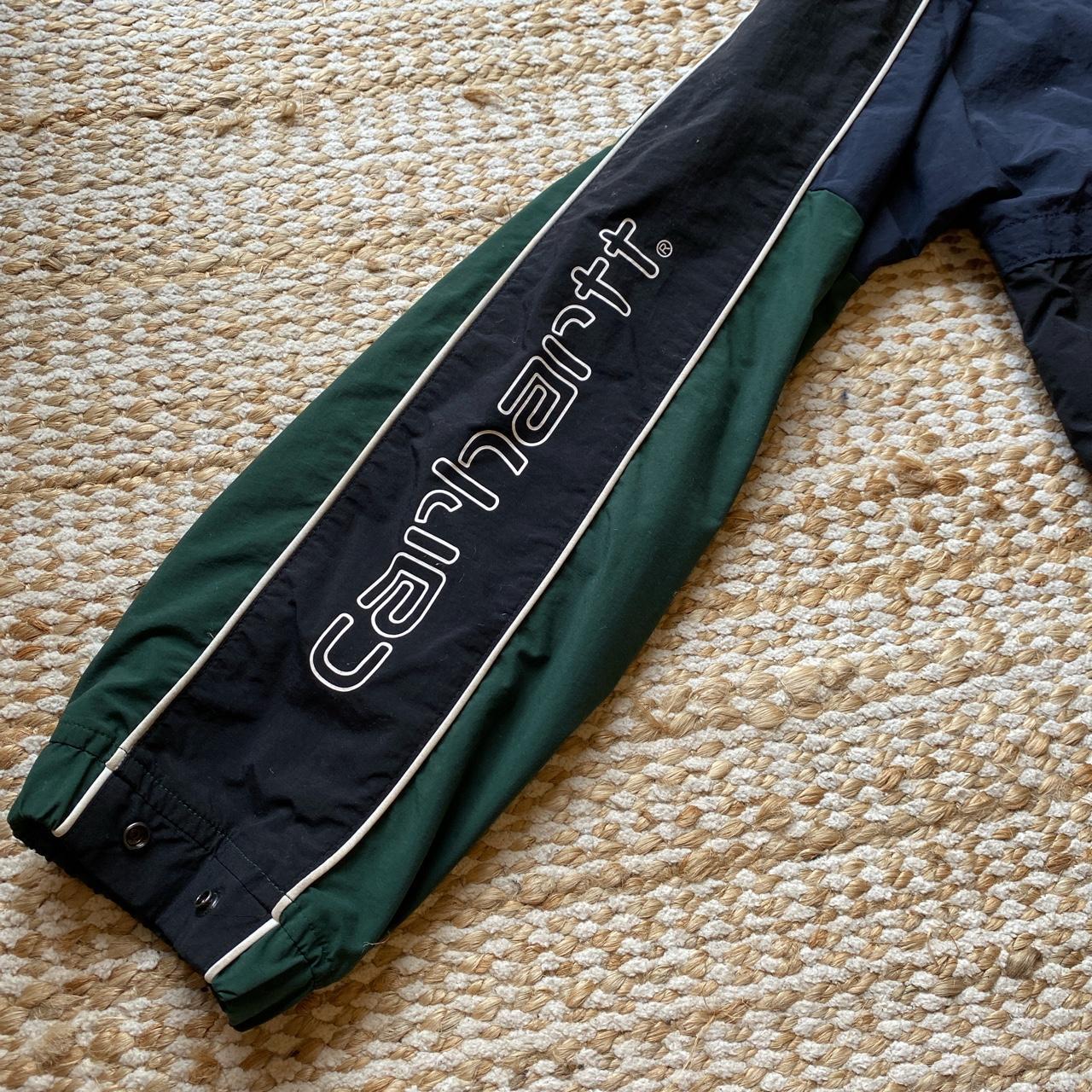 Carhartt pullover raincoat with front pocket and... - Depop