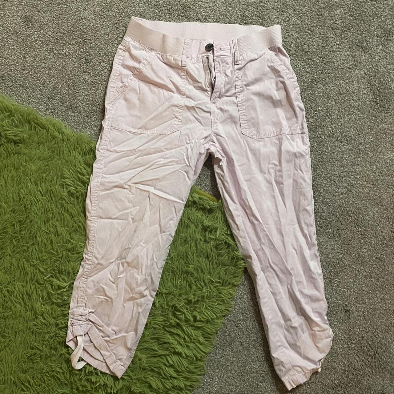 Baby pink capri pants! #capris #babypink #2000s - Depop