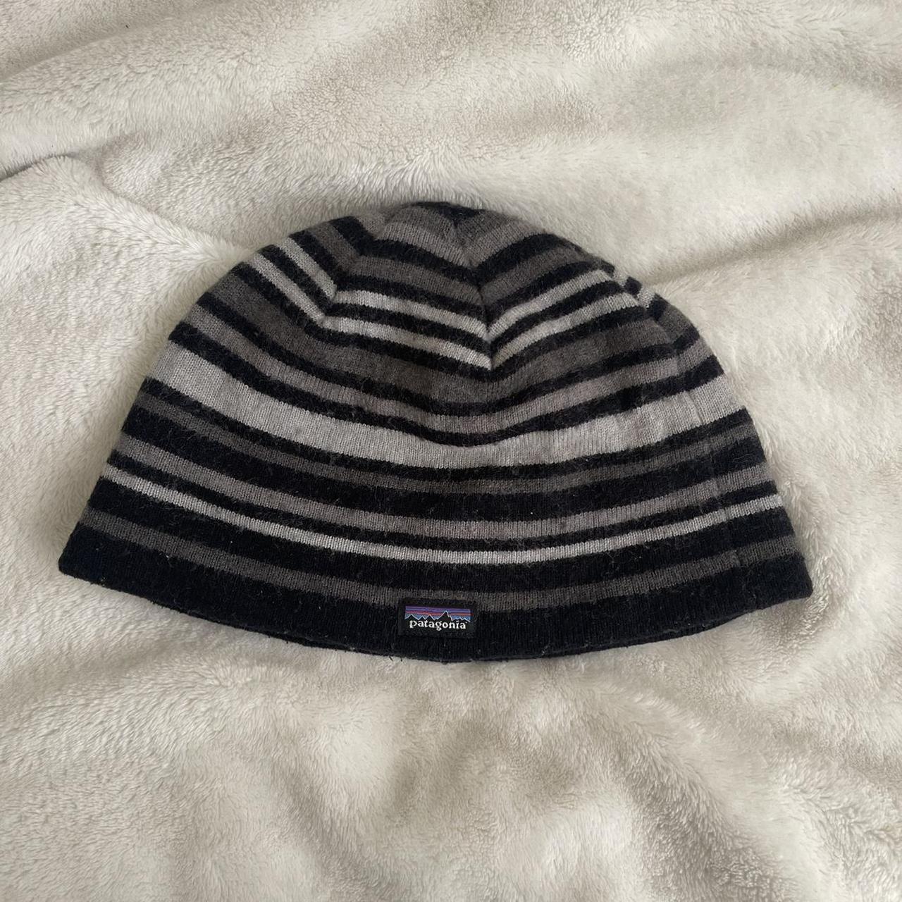Patagonia striped gray skull cap beanie one... - Depop