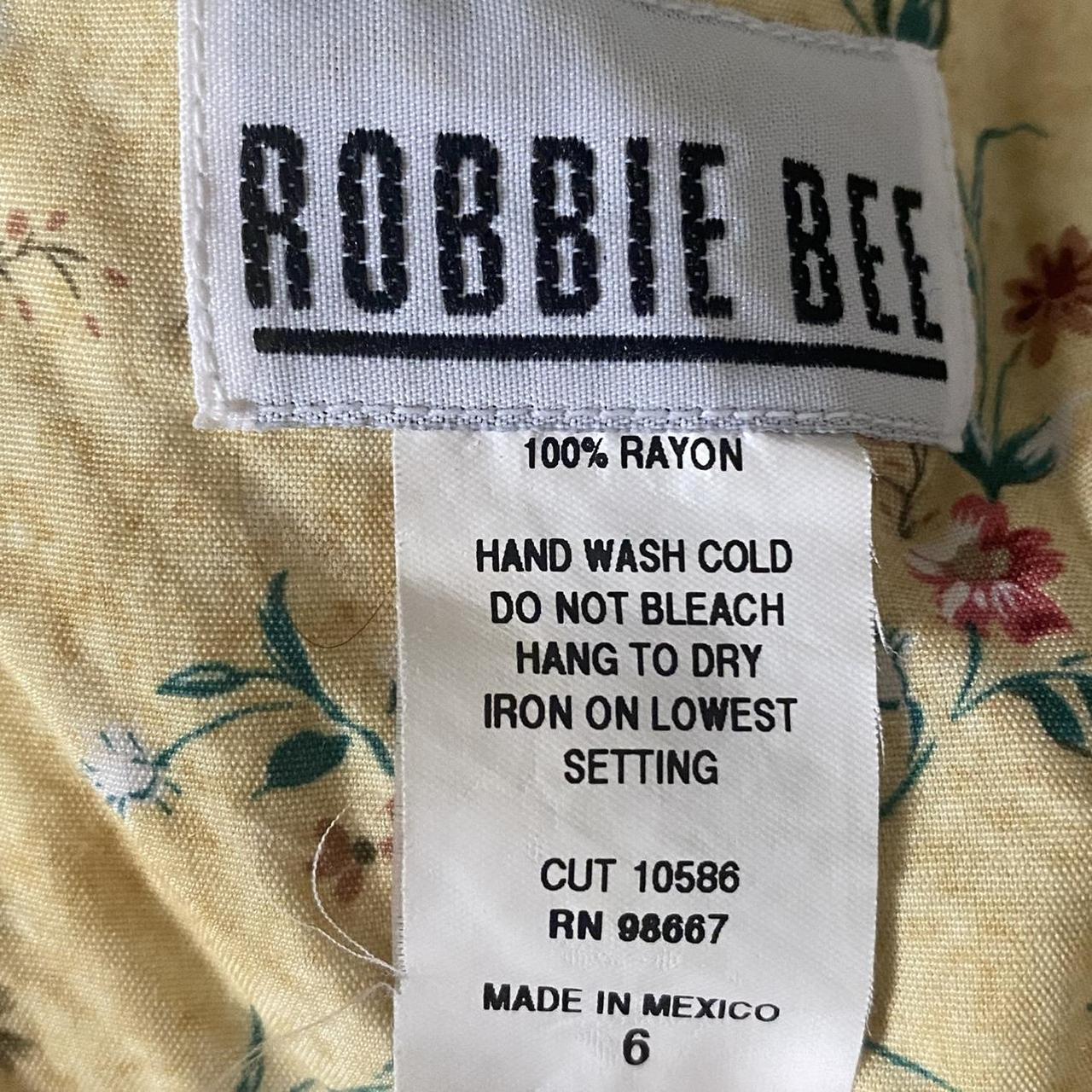 Robbie Bee Women's Dress | Depop