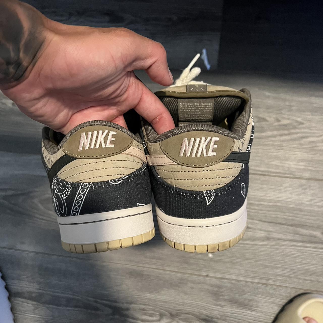 Nike Men's Cream and Brown Trainers | Depop