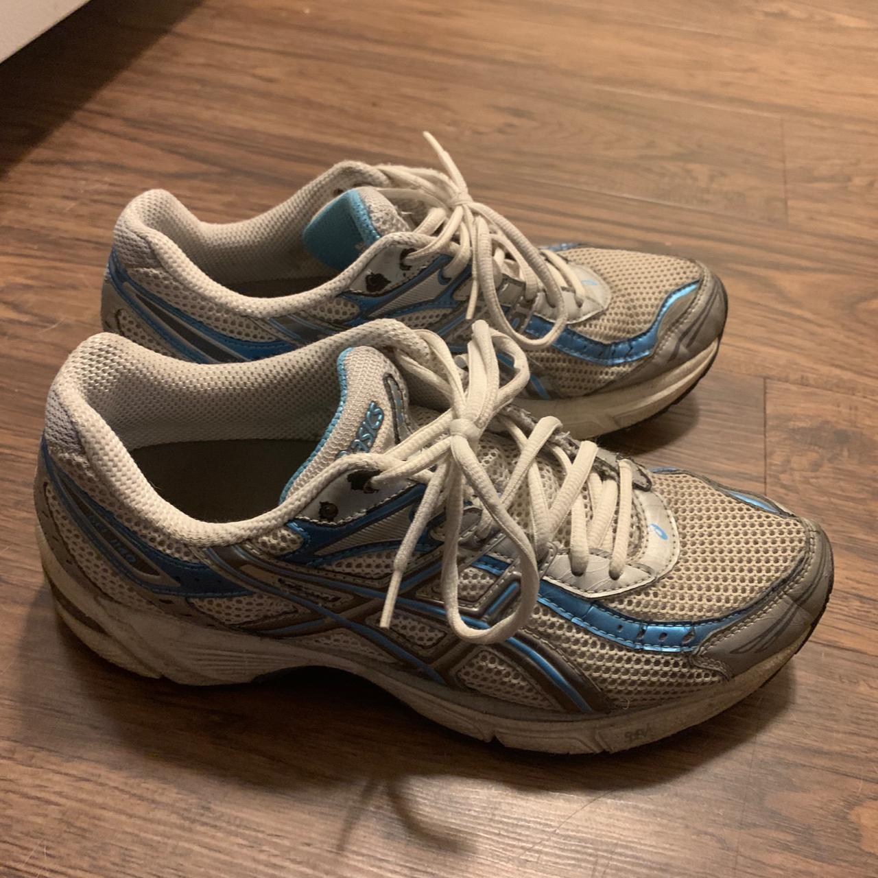 ASICS Women's White and Blue Trainers | Depop