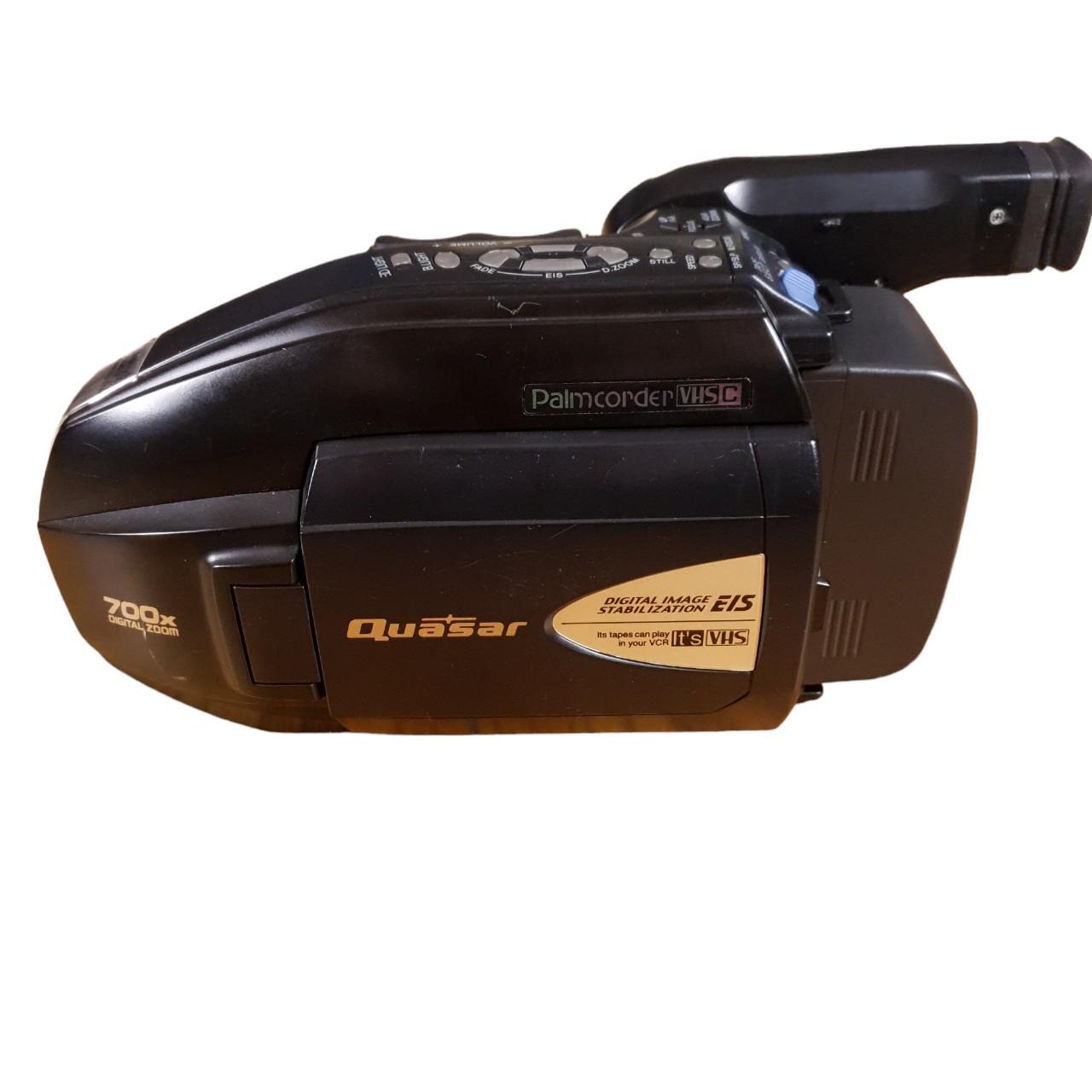Vintage Quasar (Panasonic) Palmcorder VM-L152 VHS-C... - Depop