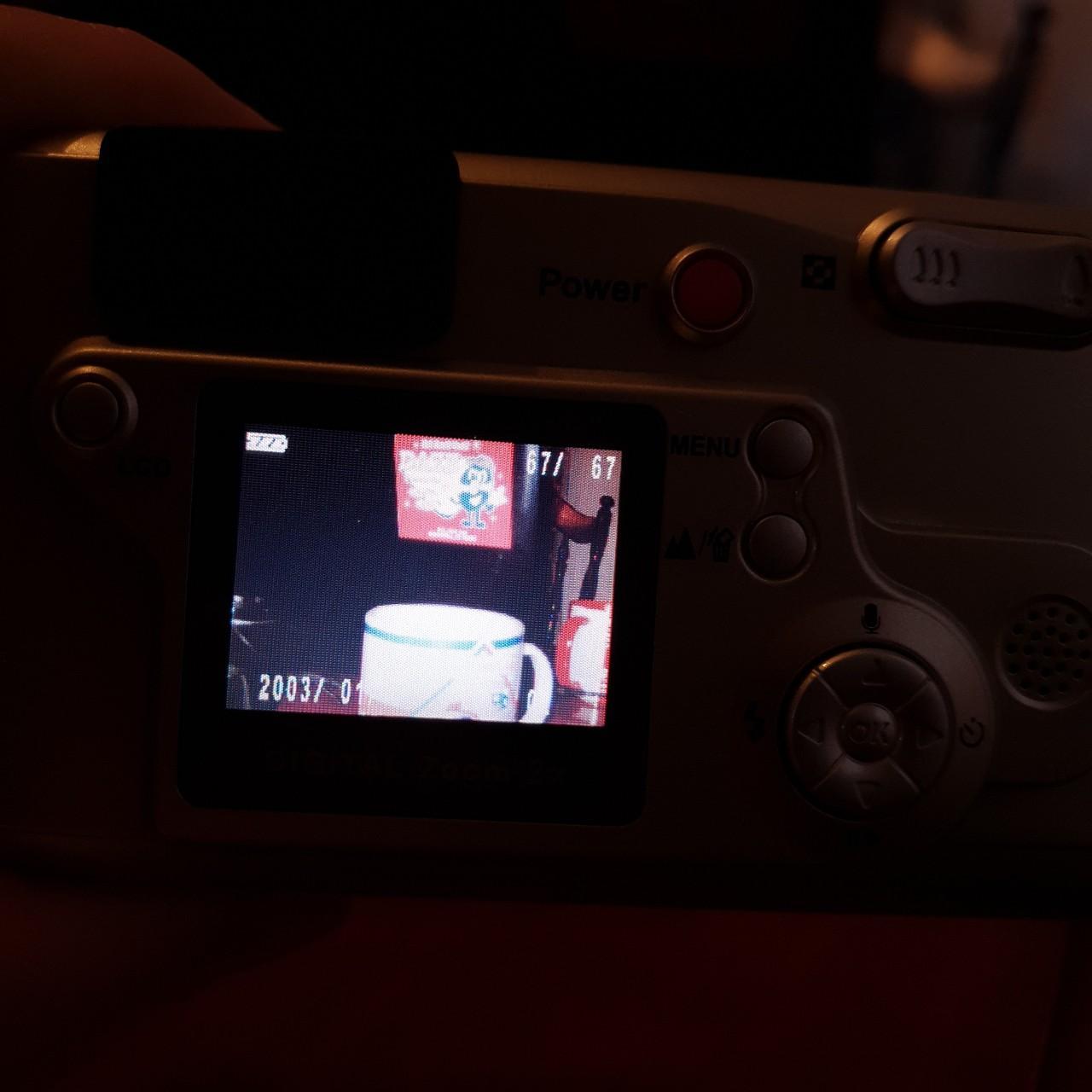 Vintage y2k gateway brand DC-M40 digital camera.... - Depop