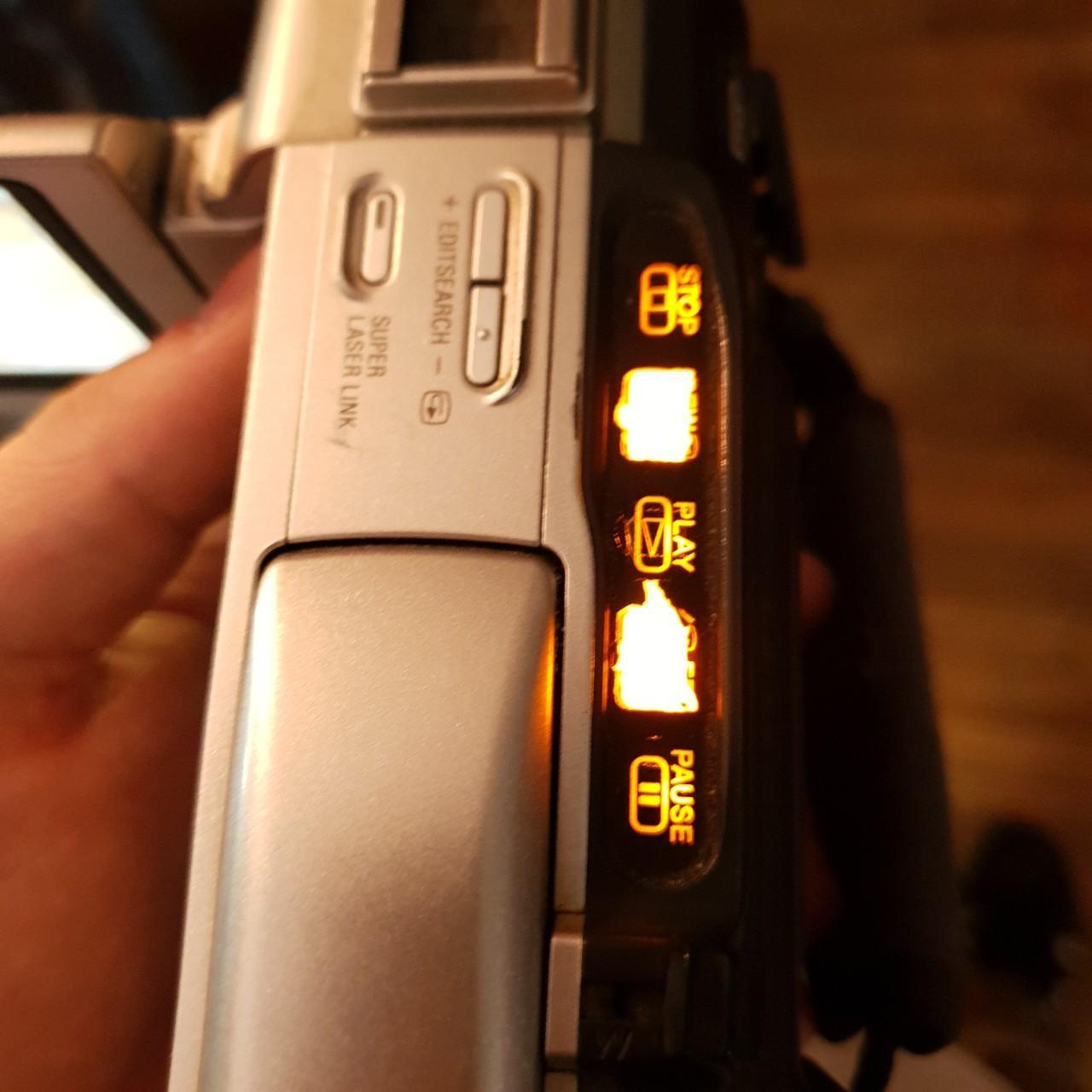 Sony DCR-TRV20 Mini dv handycam camcorder with super... - Depop