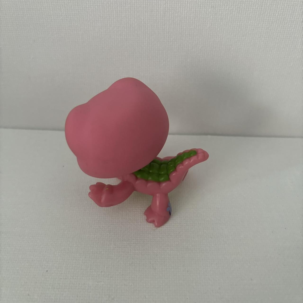 Littlest pet shop pink crocodile. Good condition.... - Depop