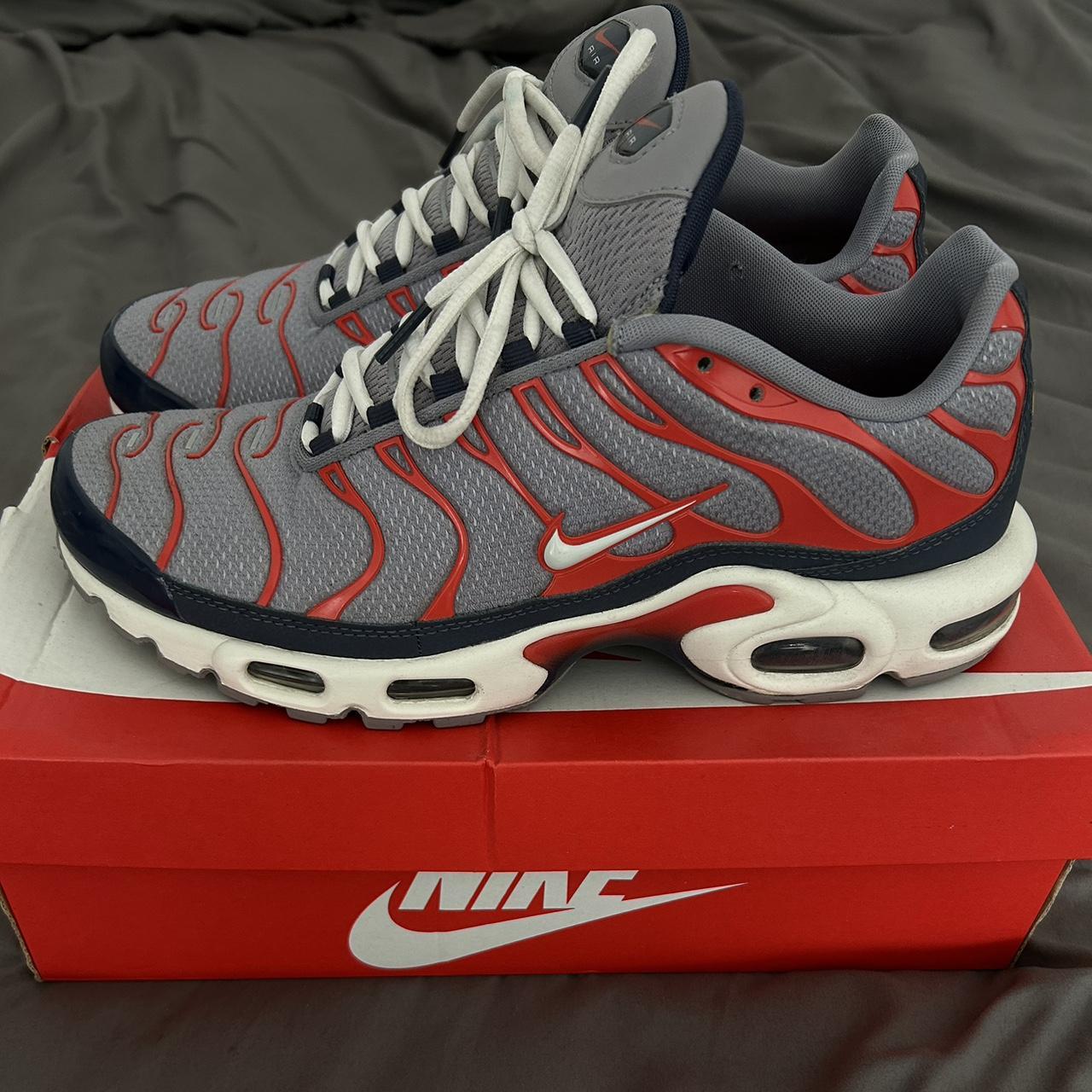 Nike TN’s - Depop