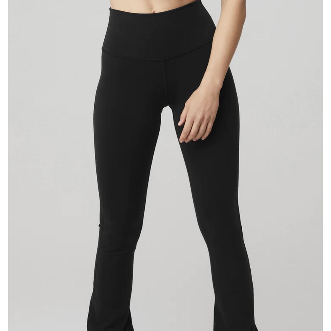 ALO YOGA BOOTCUT / FLARE LEGGINGS (yoga pants) orig... - Depop
