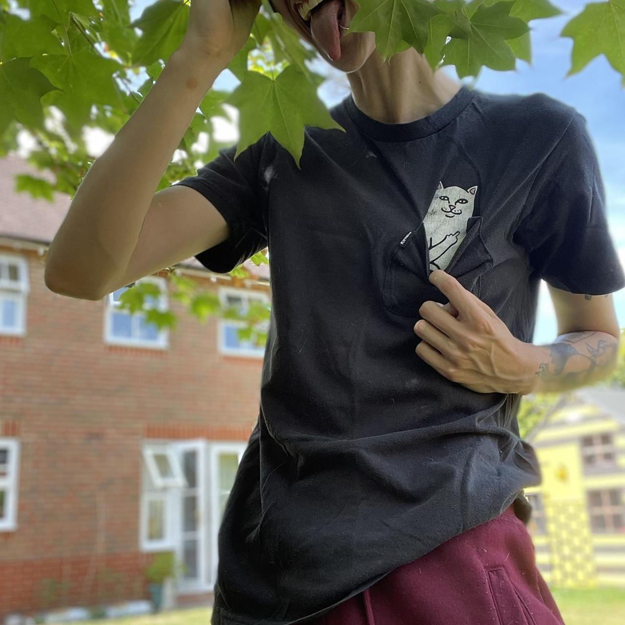 😻 RIP N DIP cat pocket T-shirt 😻 I loooooooved this... - Depop