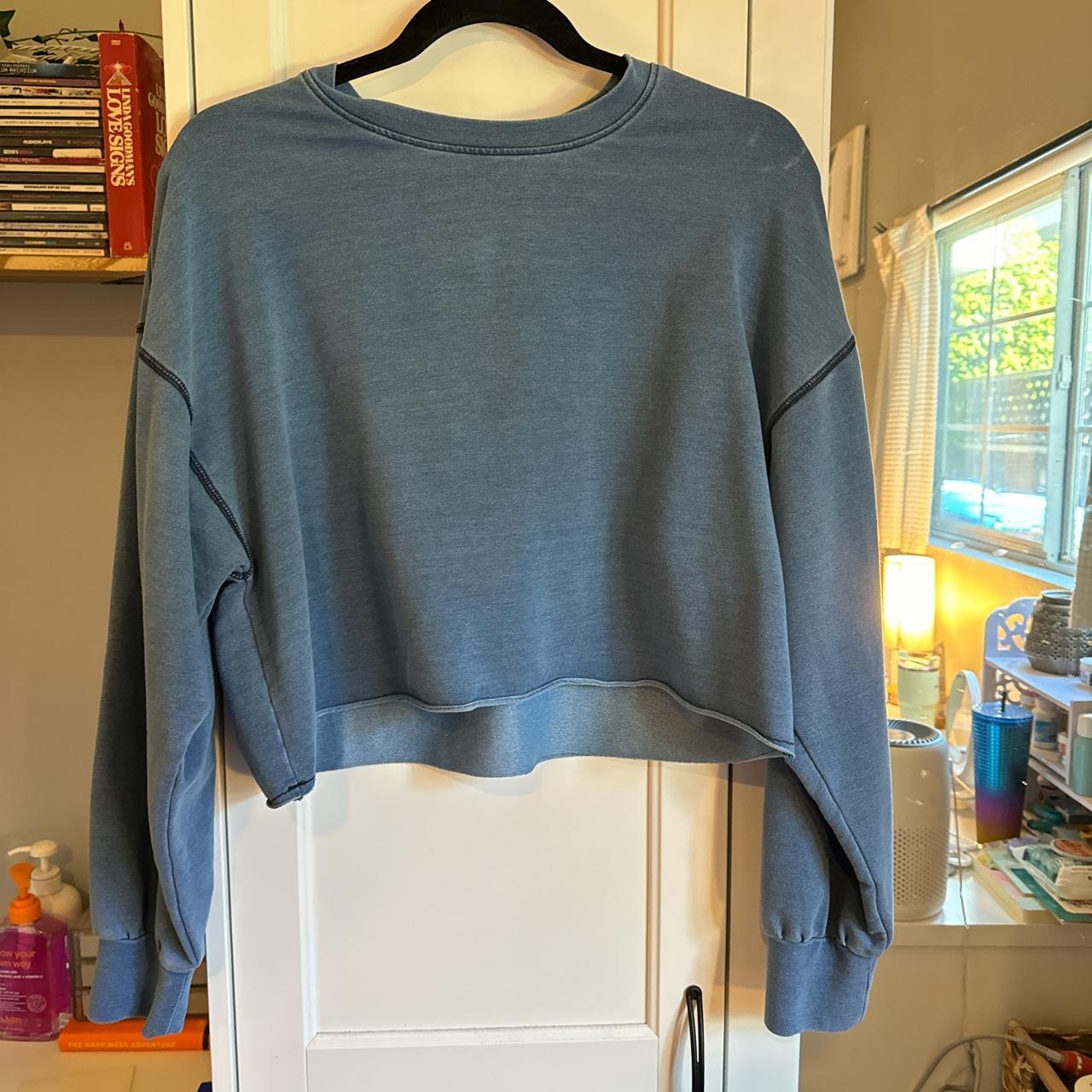 Cropped blue sweater from nordstrom — brand elodie.... - Depop