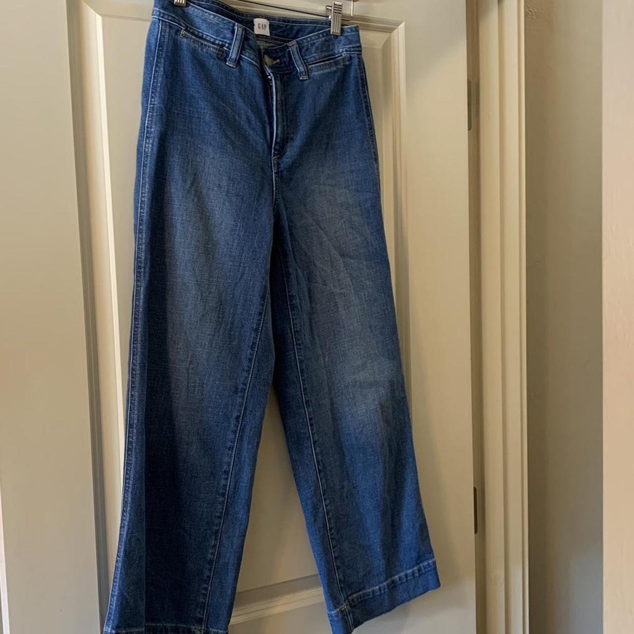 Gap wide leg jeans. Stretchy slightly. - Depop