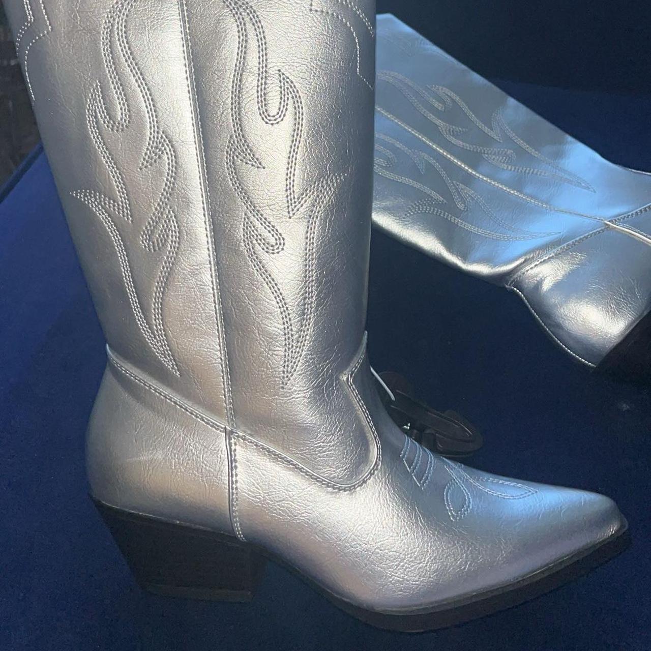 Silver cowboy boots, size 5, never worn, still has tags - Depop