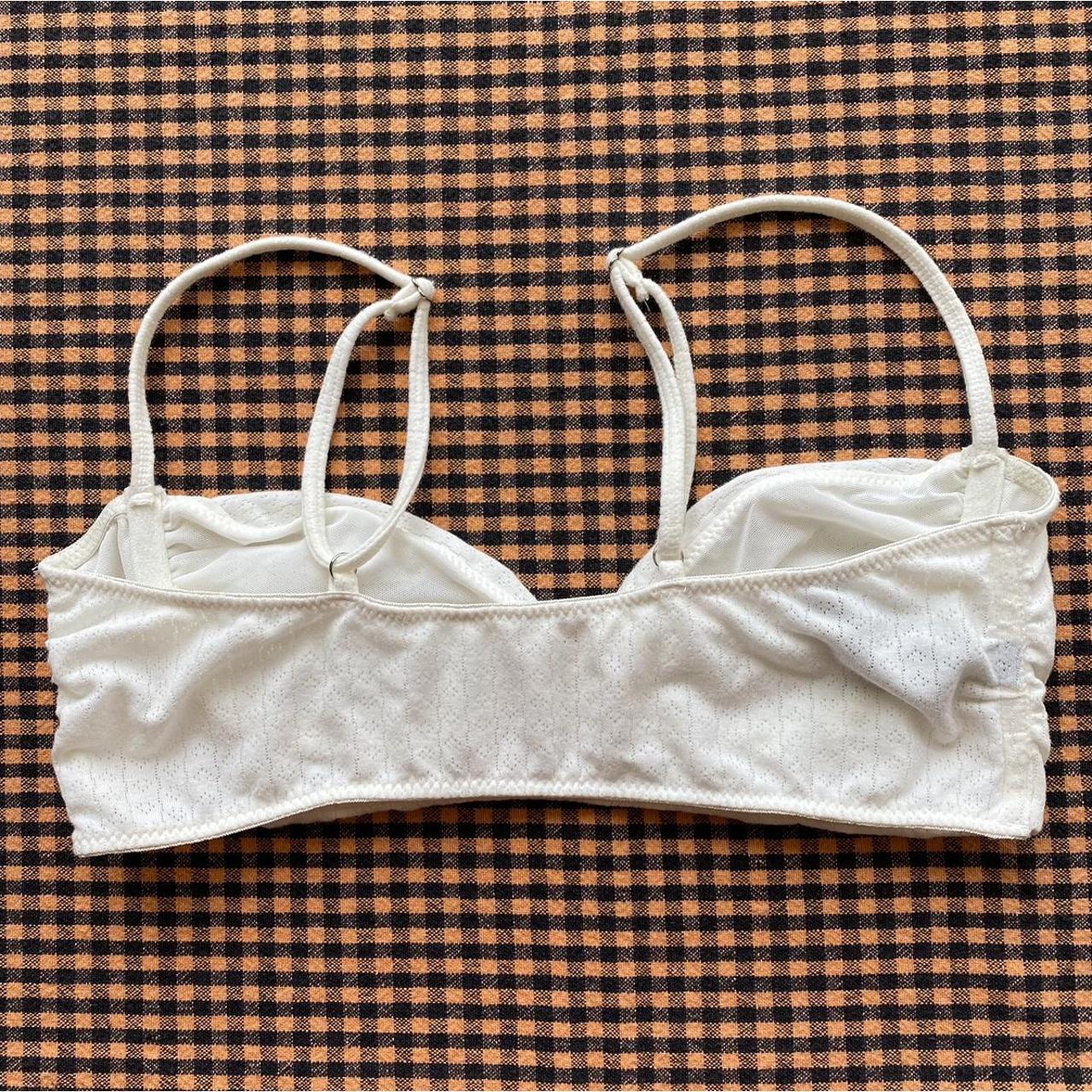 Urban Outfitters Women's Cream Bra | Depop