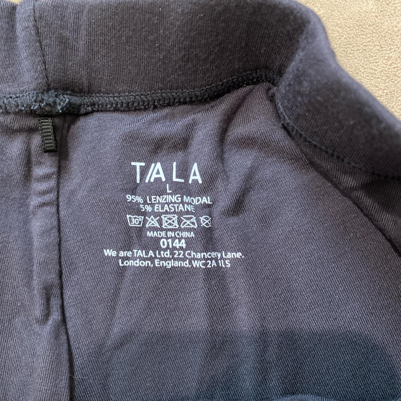 Tala Women's Black and Grey Shorts | Depop