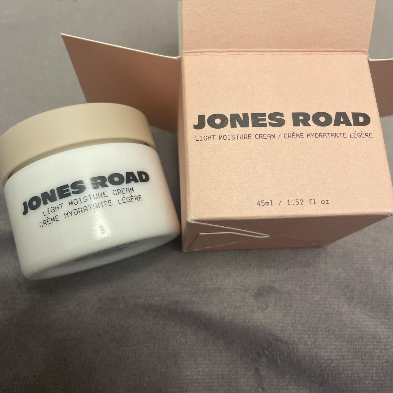 JONES ROAD LIGHT MOISTURE CREAM 45ML BRAND NEW - Depop