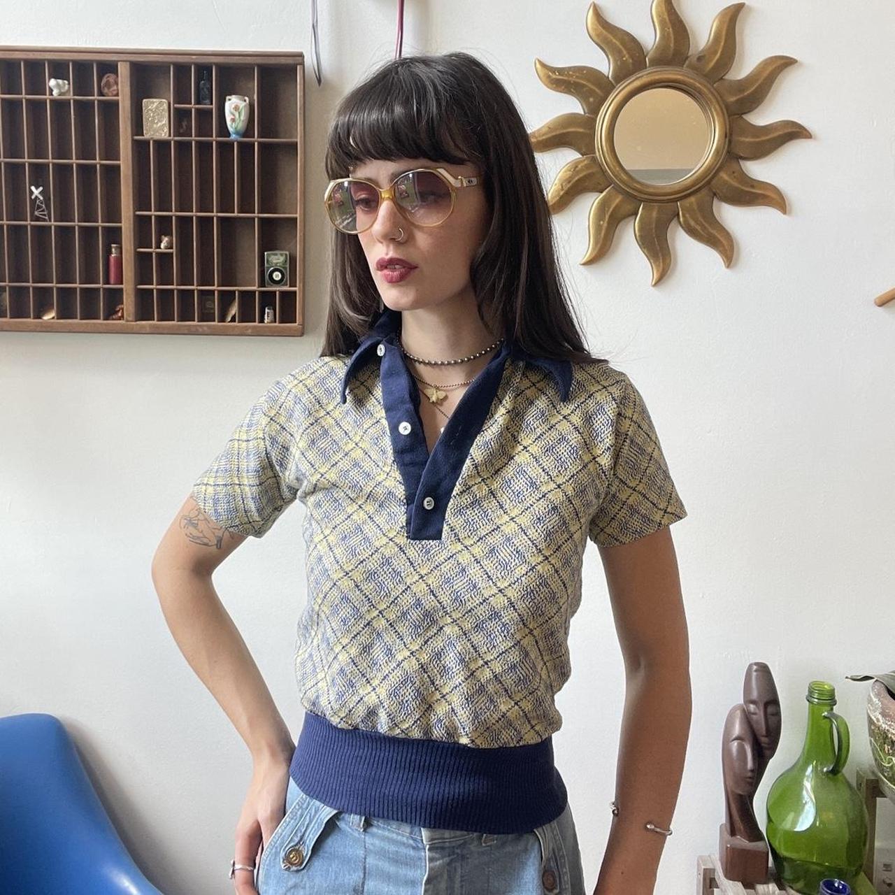 Vintage 70’s Dagger Collar Polo Crop Top Size S.... - Depop