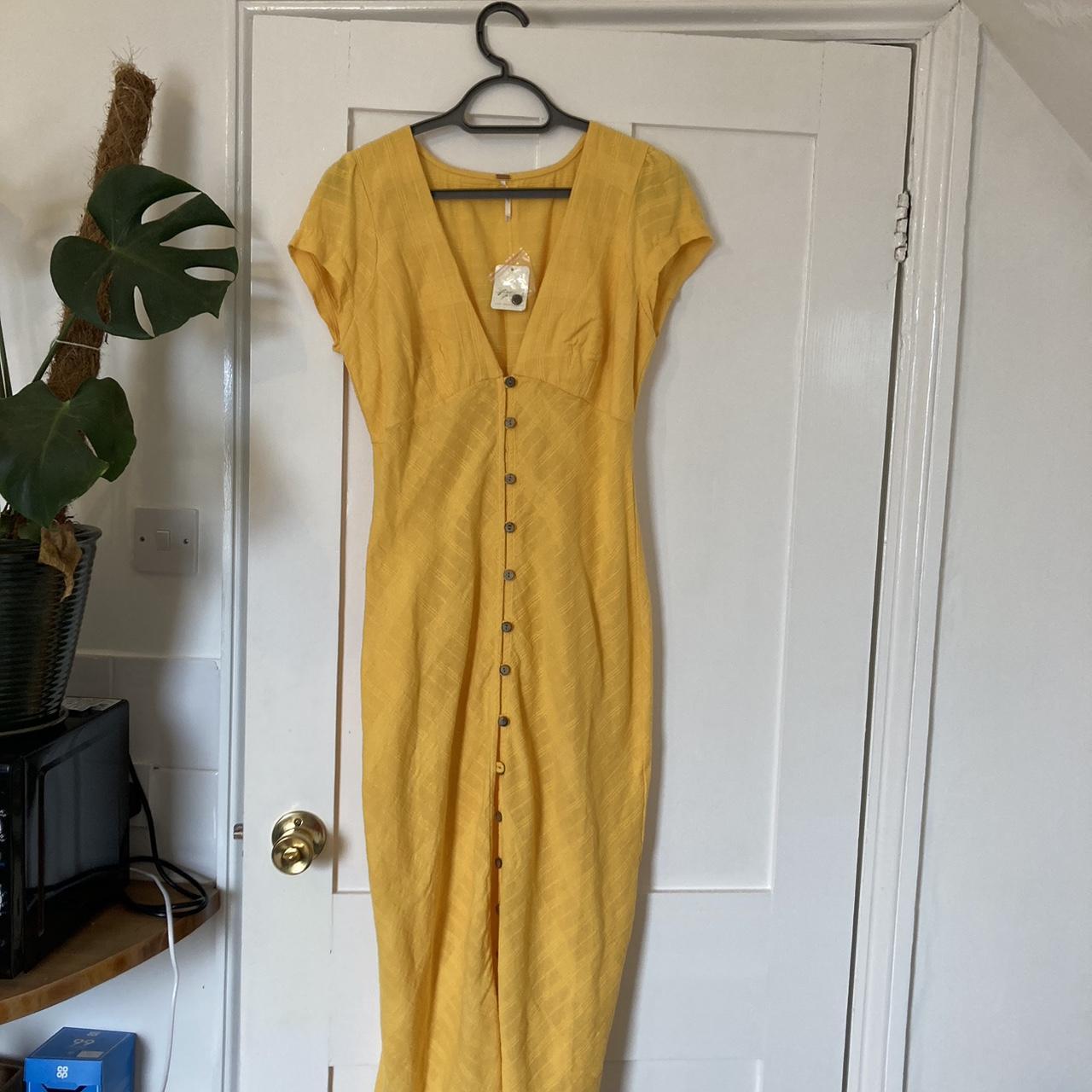 Free People Yellow Midi dress. Never worn, label... - Depop