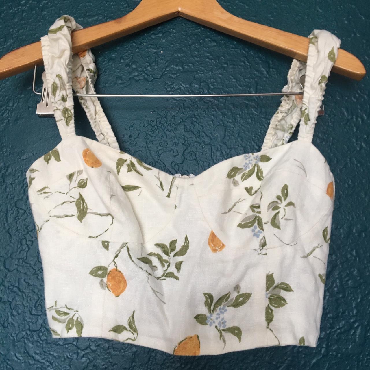 Adorable Reformation linen crop top Size 4 - Depop