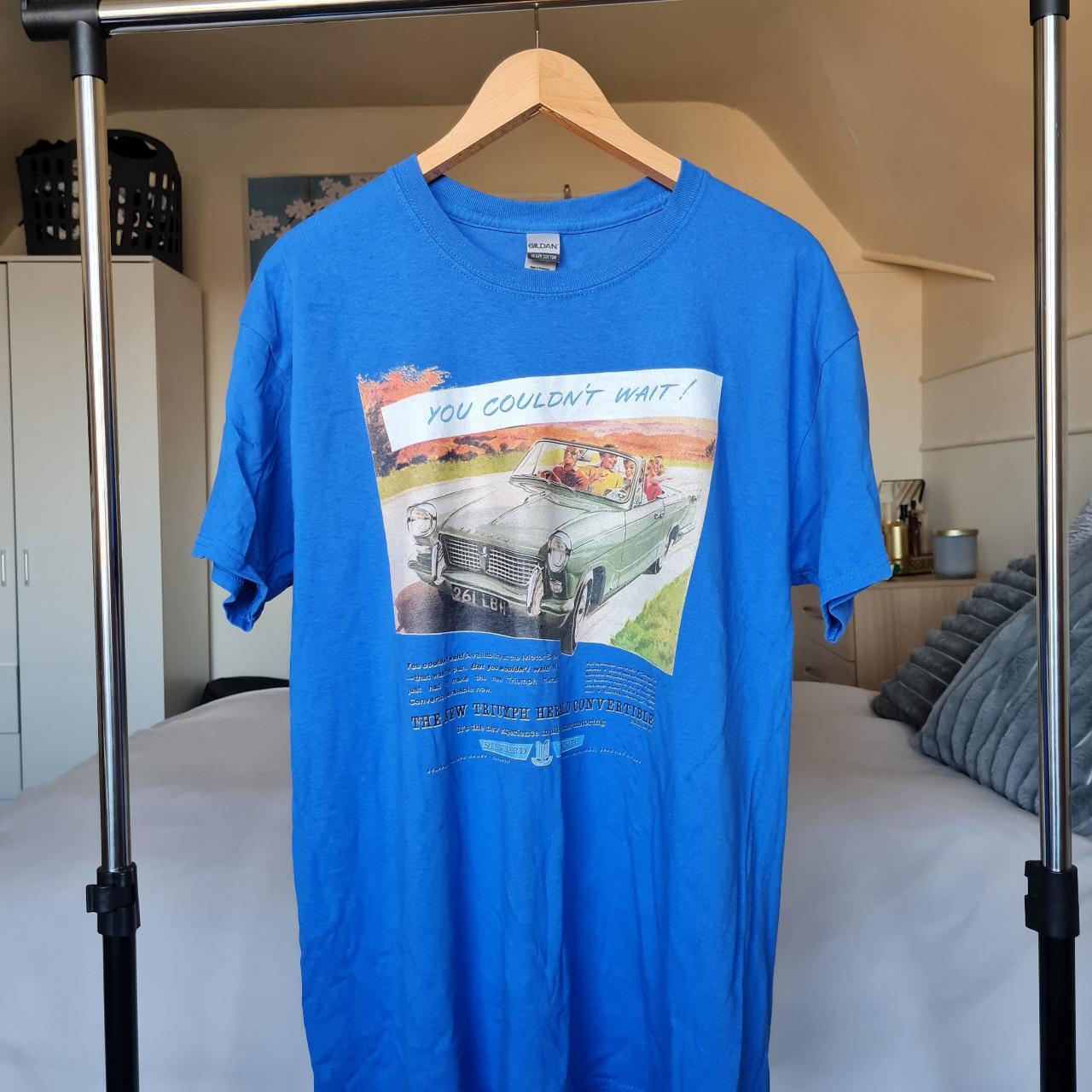 Gildan Heavy Cotton Blue Retro Car Graphic Tee Size... - Depop