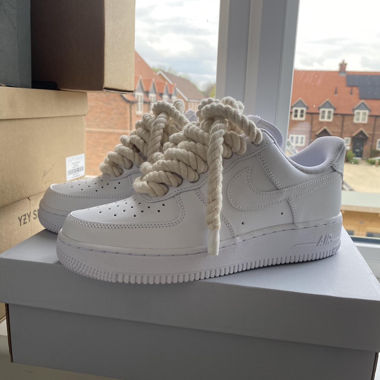 Nike Men's White Trainers | Depop
