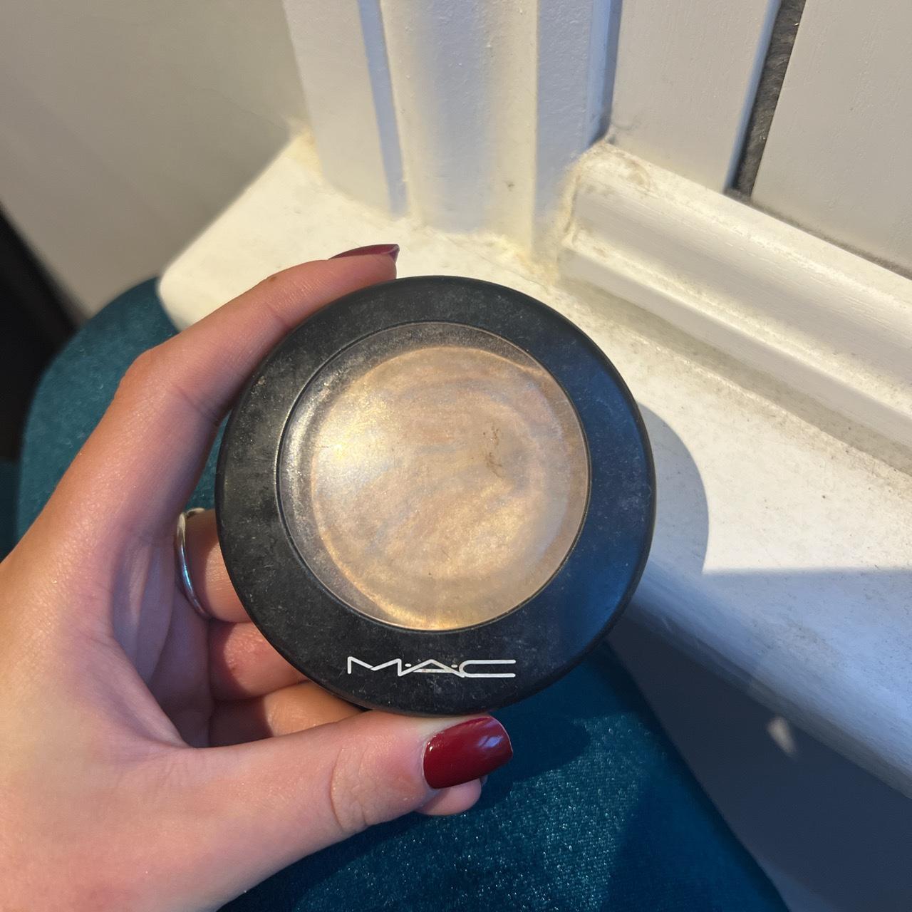 MAC lightscapade mineralize skinfinish highlighter - Depop