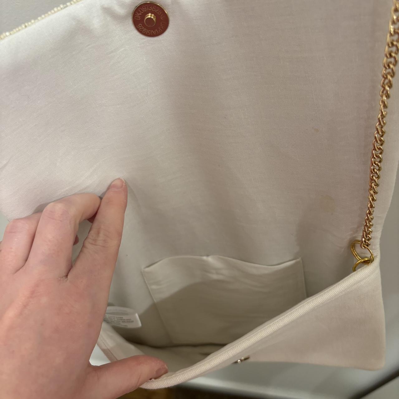 Francesca’s Bag - Depop