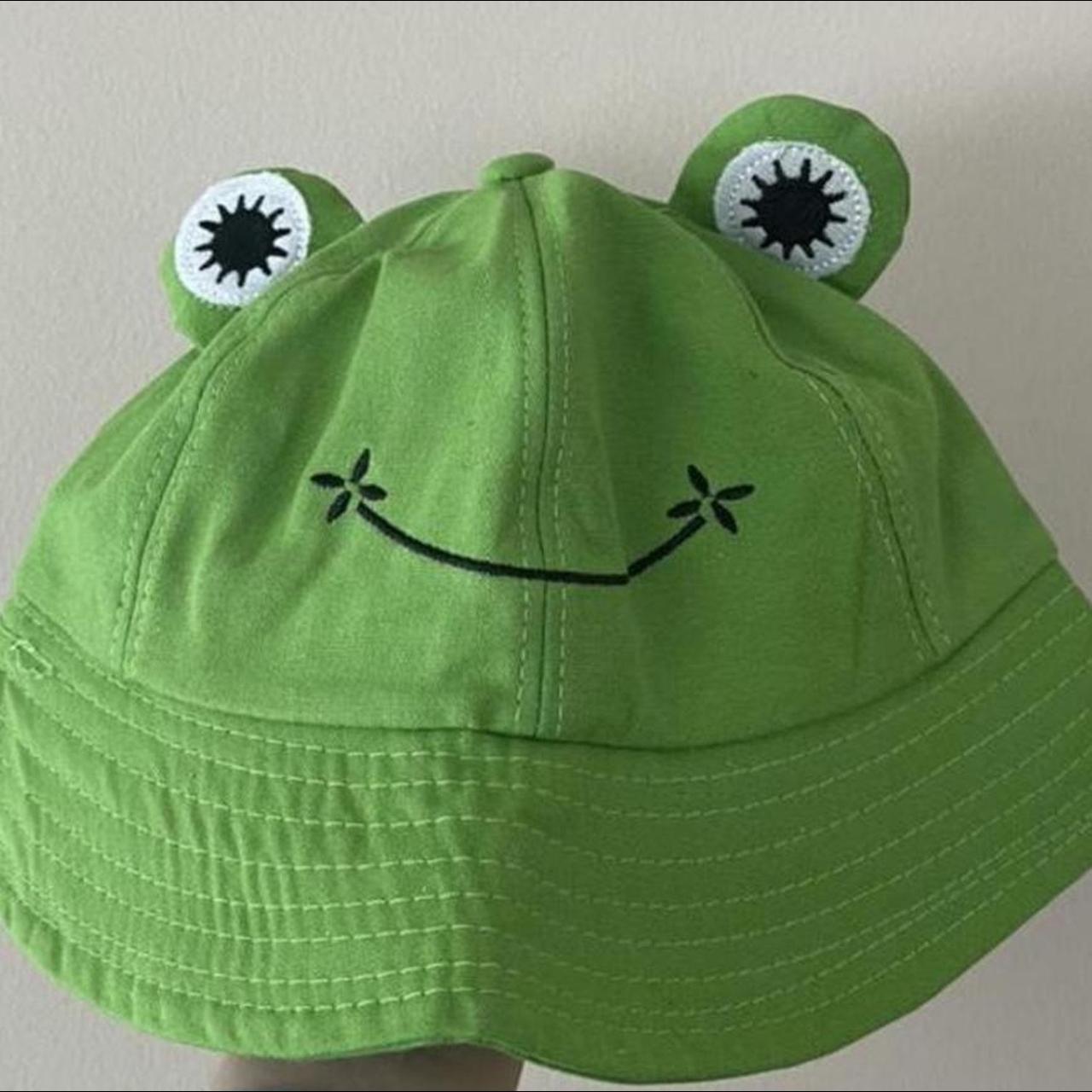 Cute green froggy hat! Unisex Brand new... | Depop