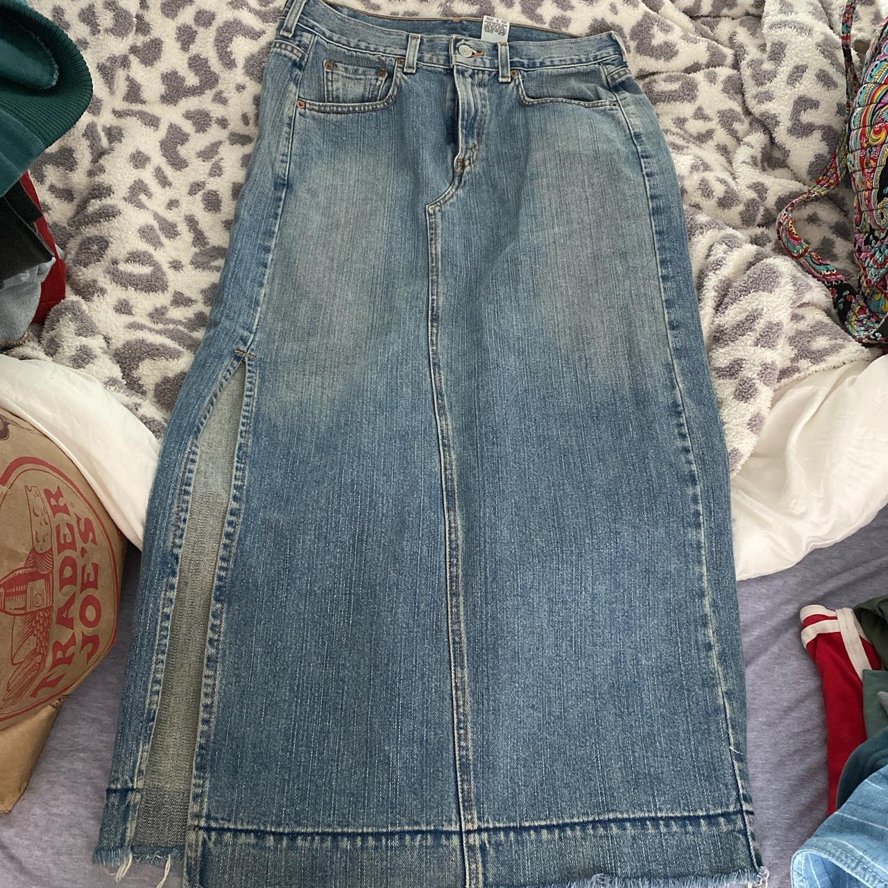 Vintage denim levi maxi skirt Size 8 but could fit... - Depop