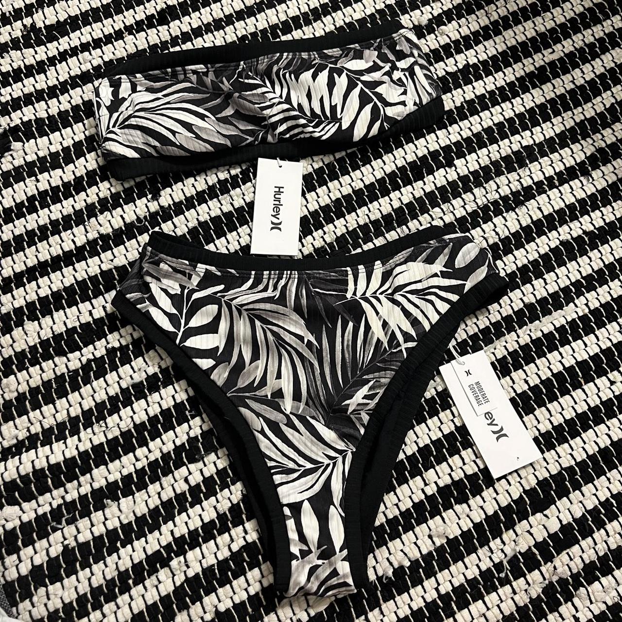 Hurley tropical bikini set brand new with tags... - Depop