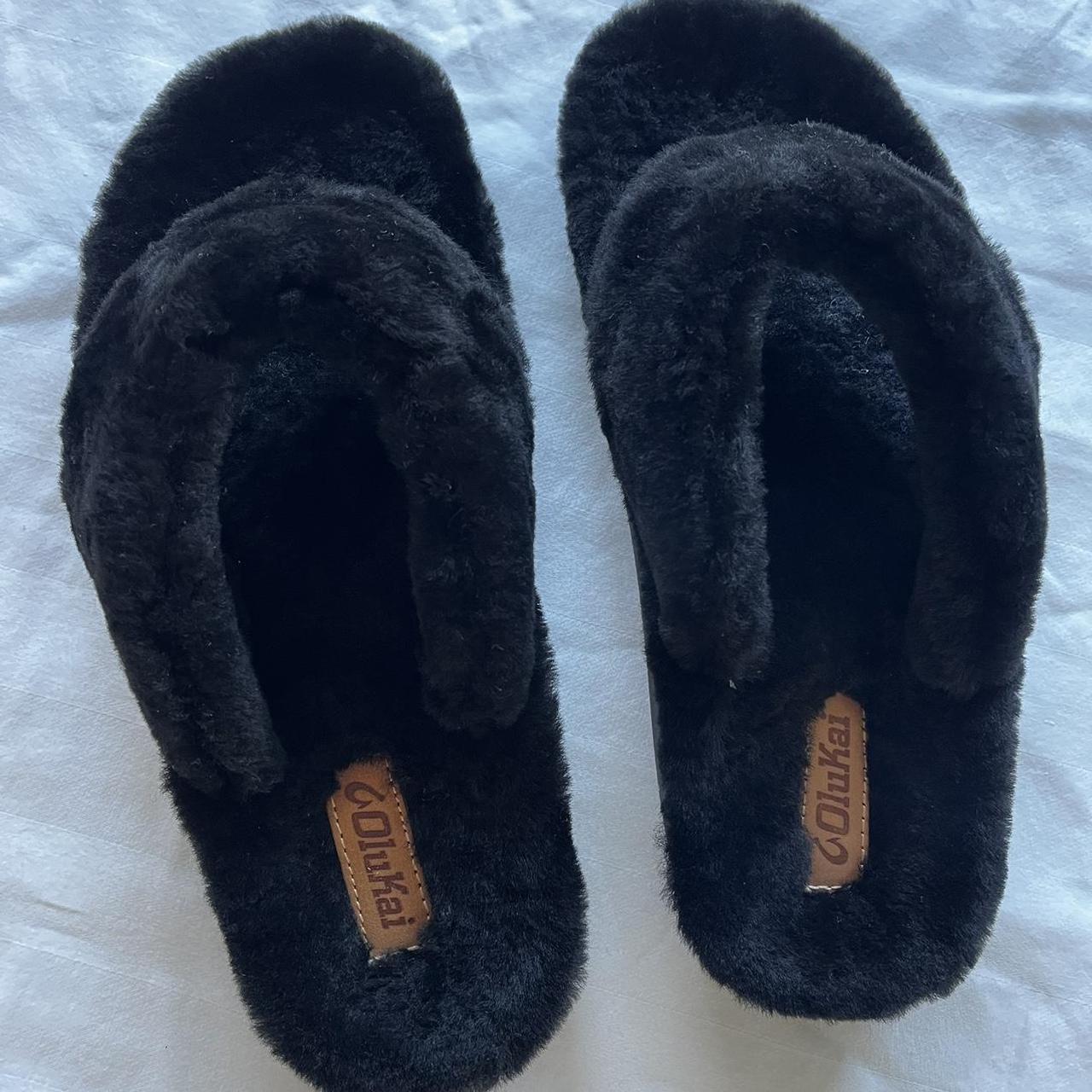 olukai black shearling slippers size 8 (38) only... - Depop