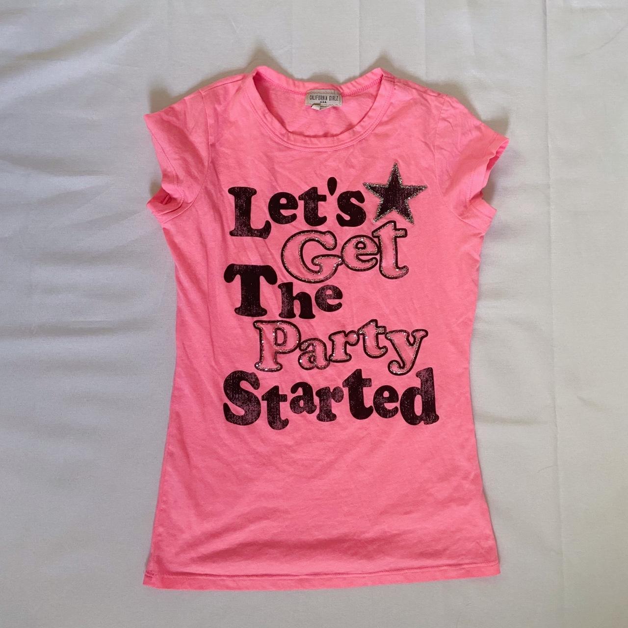 Women's Pink T-shirt | Depop