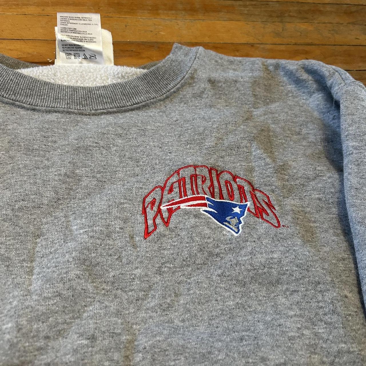 Crazy cool y2k essential puma NFL sports New England... - Depop