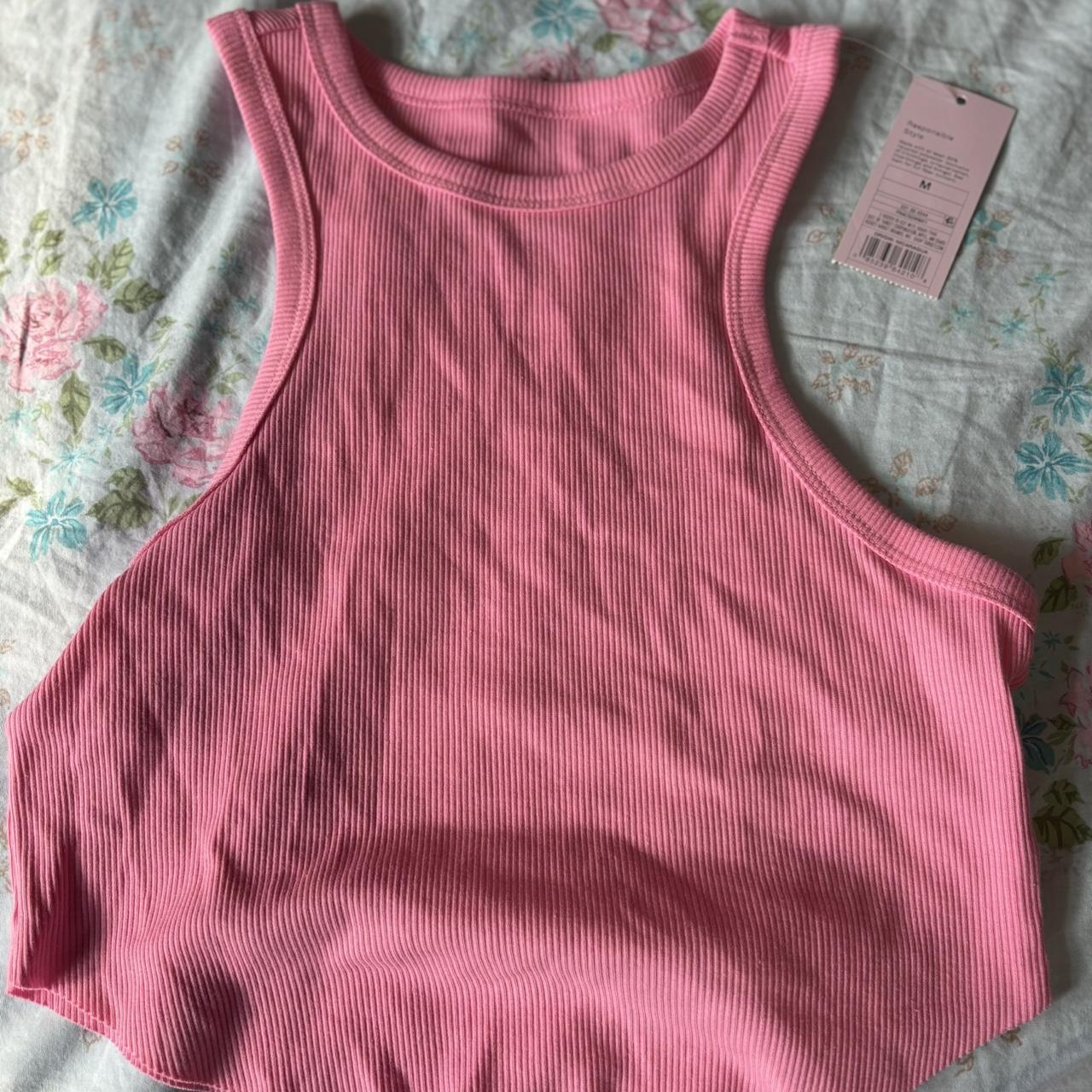 Hot pink wild fable tank top. Size medium but fits... - Depop
