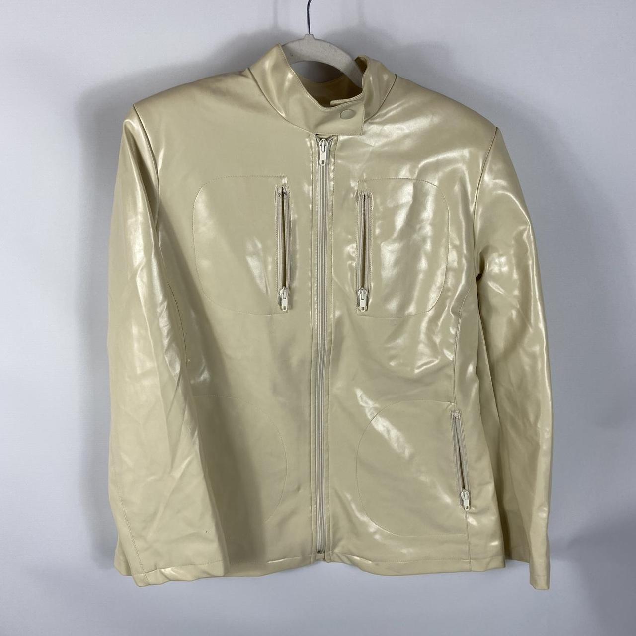 Women's Cream Jacket | Depop