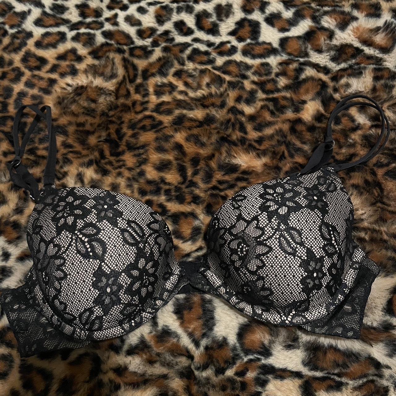 34B push-up bra Straps are adjustable and adjustable... | Depop