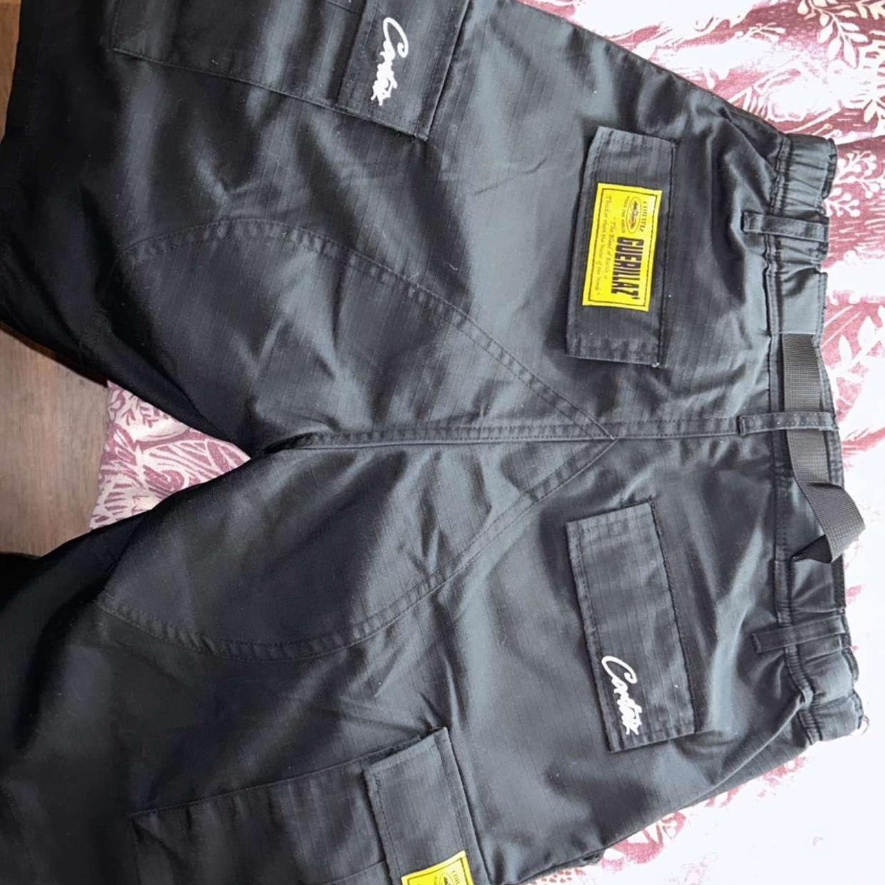 Corteiz Guerillaz Cargo Shorts Bought for £220,... - Depop