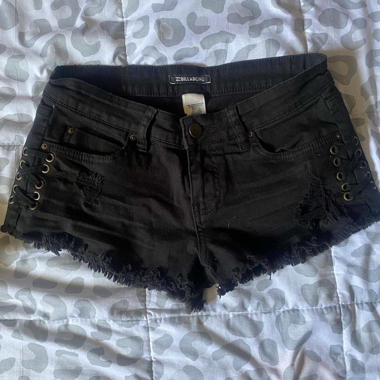 Billabong side laced black shorts 🌟FREE SHIPPING🌟 -... - Depop