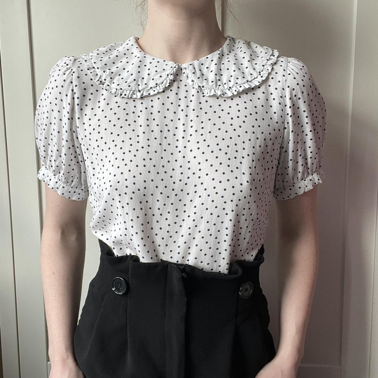 Gorgeous polka dot Peter Pan collar puff sleeve... - Depop
