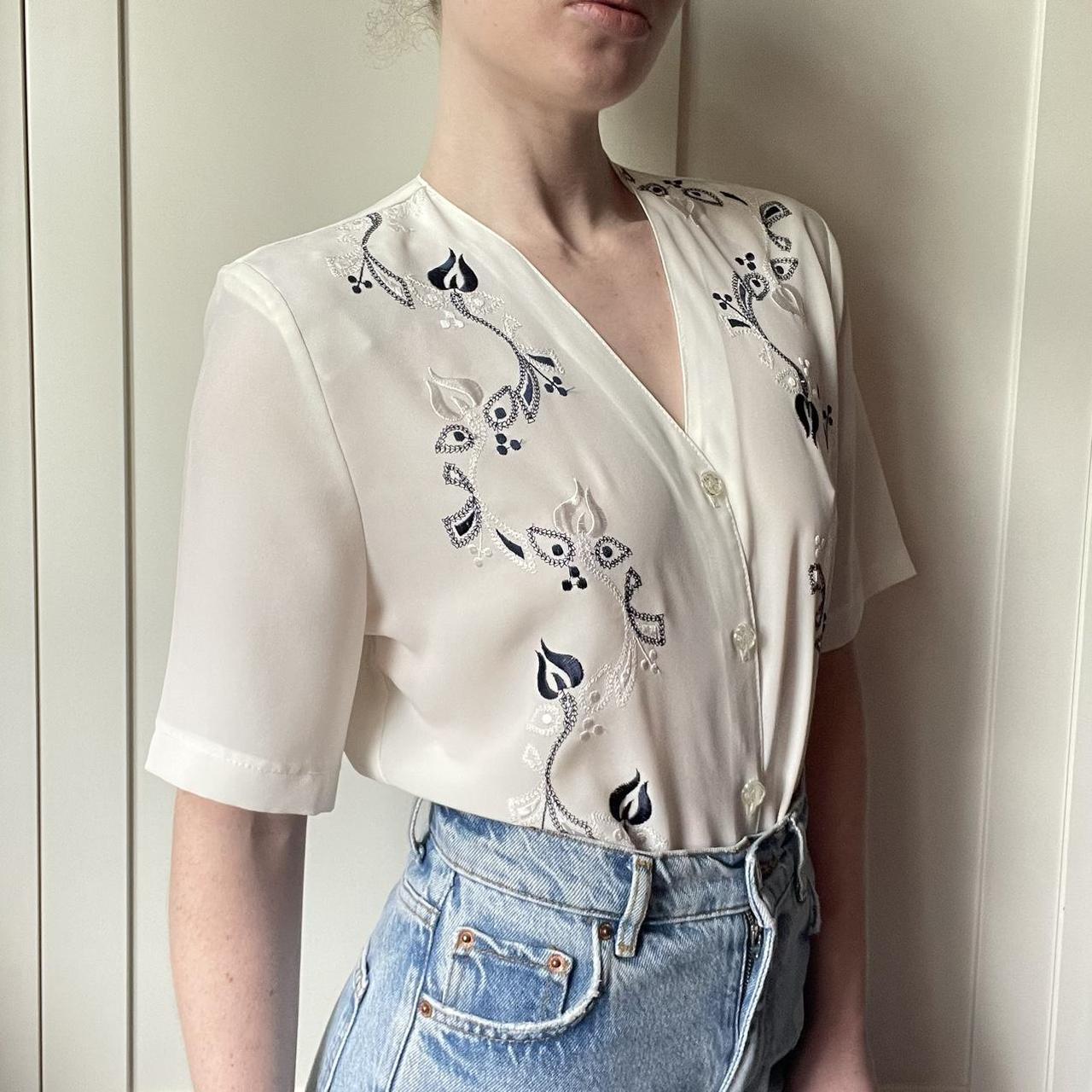 Gorgeous vintage embroidered button down blouse.... - Depop