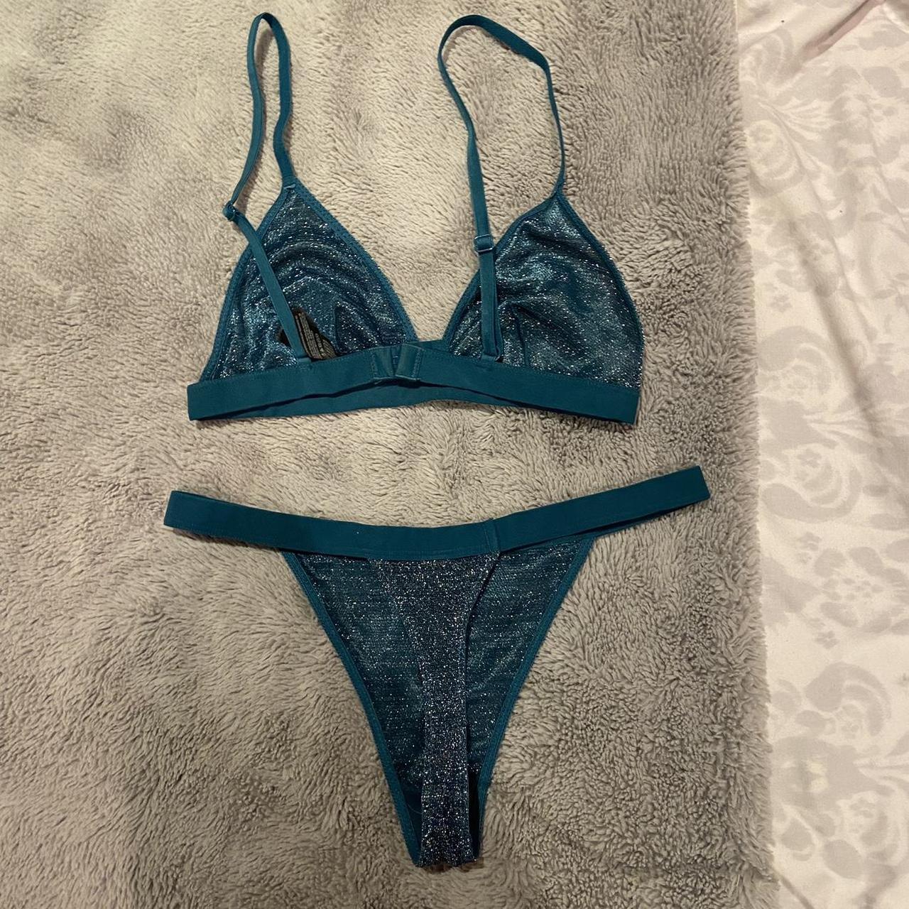 Primark Women's Blue and Green Bra | Depop